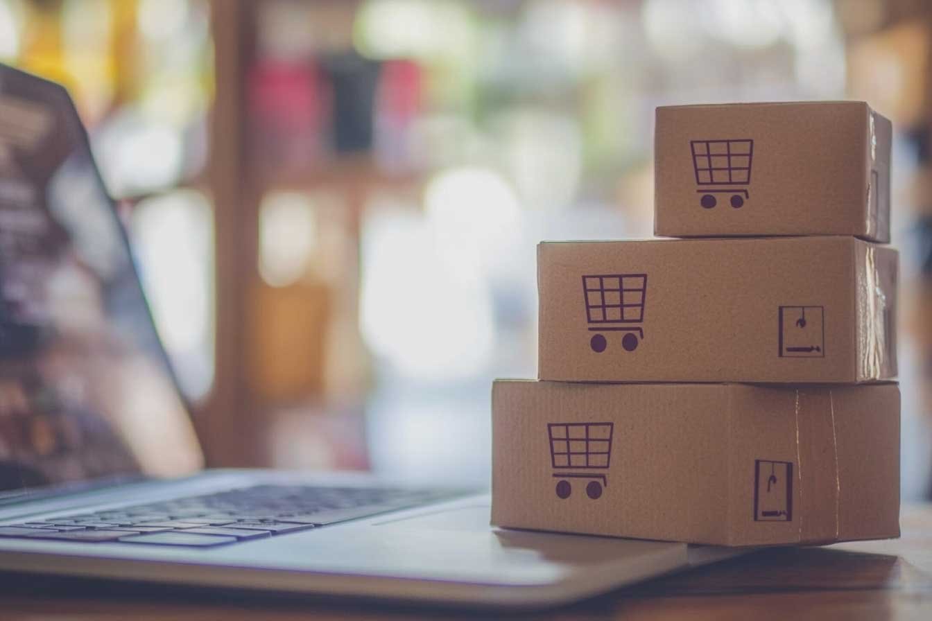 What is Digital Commerce? A Comprehensive Guide - Robin Carlsson